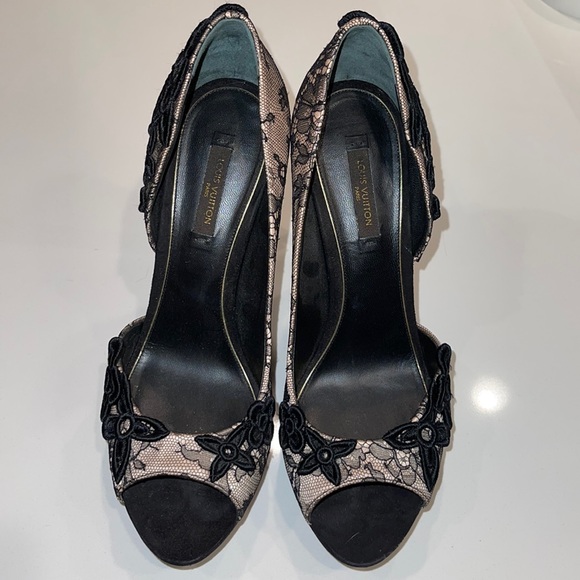Louis Vuitton | Shoes | Louis Vuitton Darling Blackbeige Lacesatin Open ...